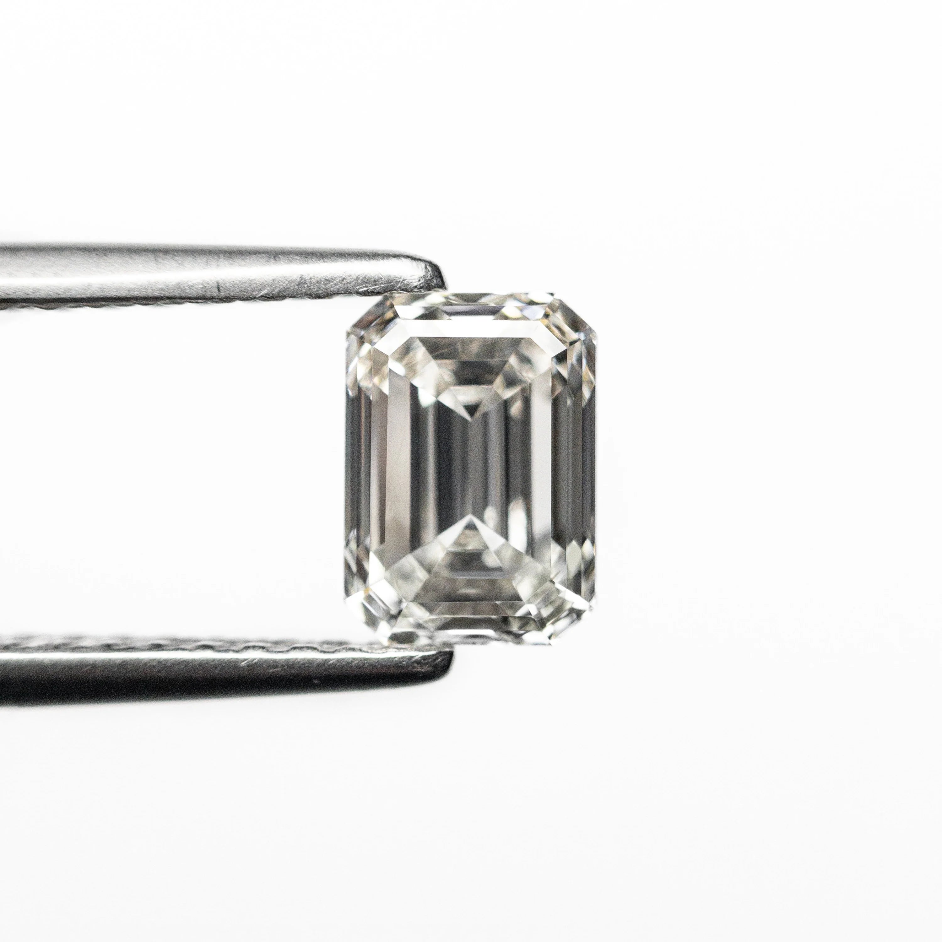 Emerald Cut Diamond Guide – MTD